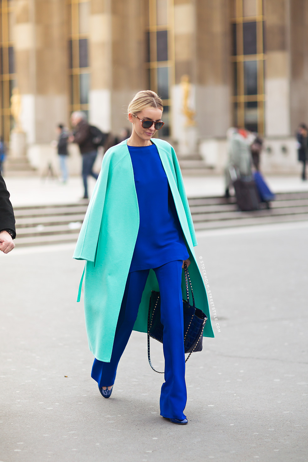 Why You Should Dress in One Color – We Cee Style